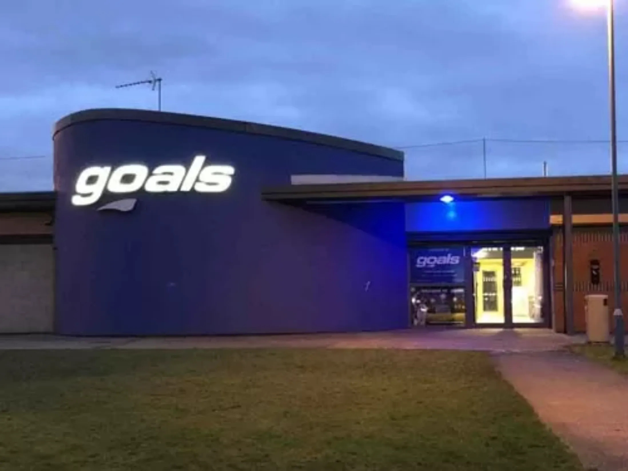 5 Football Pitches in Liverpool to Hire | Book Online